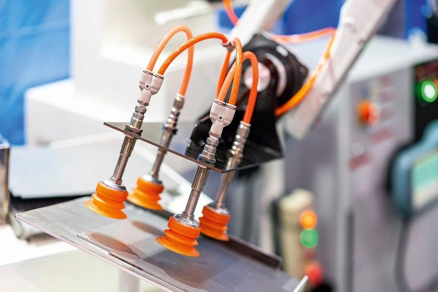 PQ Cube pressure sensor from ifm sets new standards - Automation Magazine